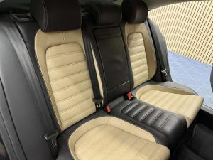 Black Volkswagen CC / Passat CC 2012 in Marijampole, with an engine capacity of 1.97 L and mileage of 245 thousand km for 7900 €, photo 16 on AUTOMOTO.COM.LV