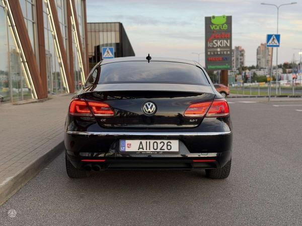 Black Volkswagen CC / Passat CC 2013 in Vilnius, with an engine capacity of 1.98 L and mileage of 200 thousand km for 4999 €, photo 2 on AUTOMOTO.COM.LV
