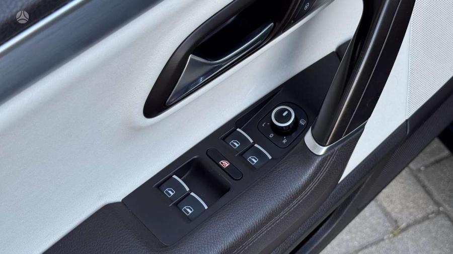 Melns Volkswagen CC / Passat CC 2013 Radviliškis, ar dzinēja tilpumu 1.40 L un nobraukumu 201 tūkst. km par 7650 €, foto 23 vietnē AUTOMOTO.COM.LV