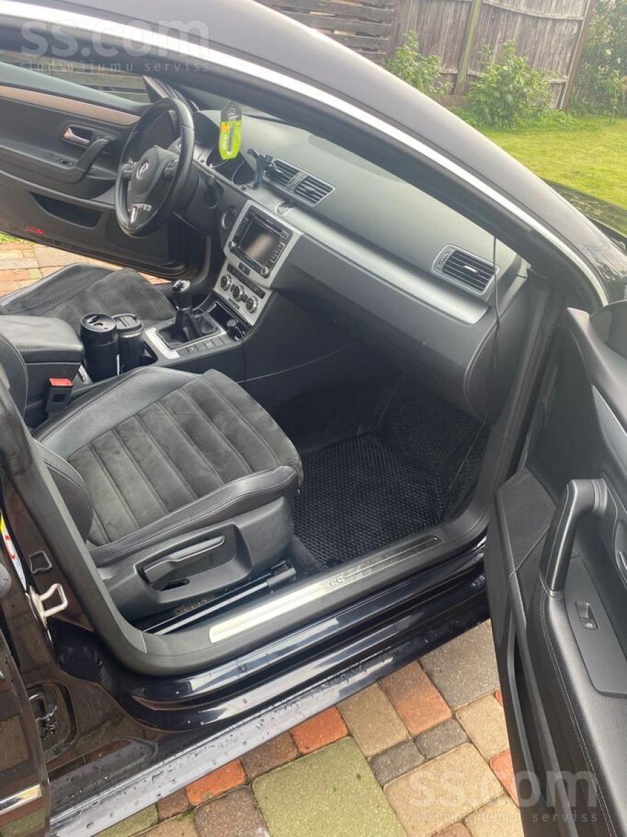 Black Volkswagen CC / Passat CC 2013 in Riga, with an engine capacity of 2.00 L and mileage of 269 thousand km for 6900 €, photo 4 on AUTOMOTO.COM.LV