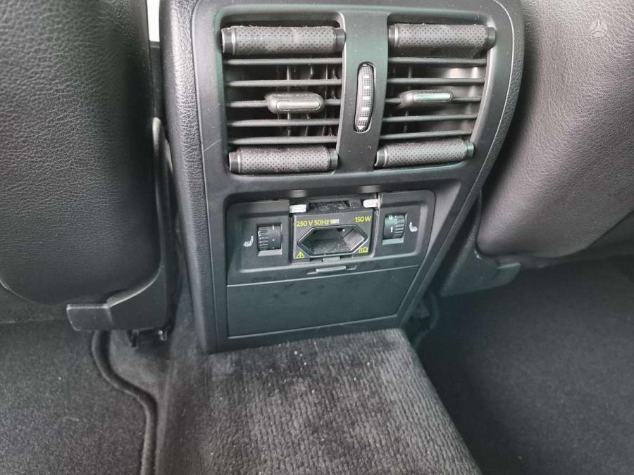 Melns Volkswagen CC / Passat CC 2014 Viļņa, ar dzinēja tilpumu 1.97 L un nobraukumu 299 tūkst. km par 6500 €, foto 11 vietnē AUTOMOTO.COM.LV