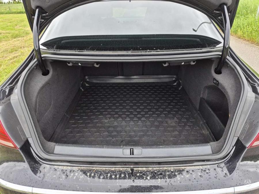 Melns Volkswagen CC / Passat CC 2014 Viļņa, ar dzinēja tilpumu 1.97 L un nobraukumu 299 tūkst. km par 6500 €, foto 16 vietnē AUTOMOTO.COM.LV