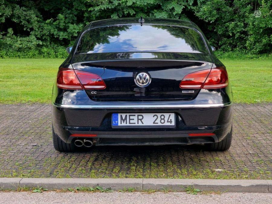 Black Volkswagen CC / Passat CC 2014 in Vilnius, with an engine capacity of 1.97 L and mileage of 299 thousand km for 7650 €, photo 7 on AUTOMOTO.COM.LV