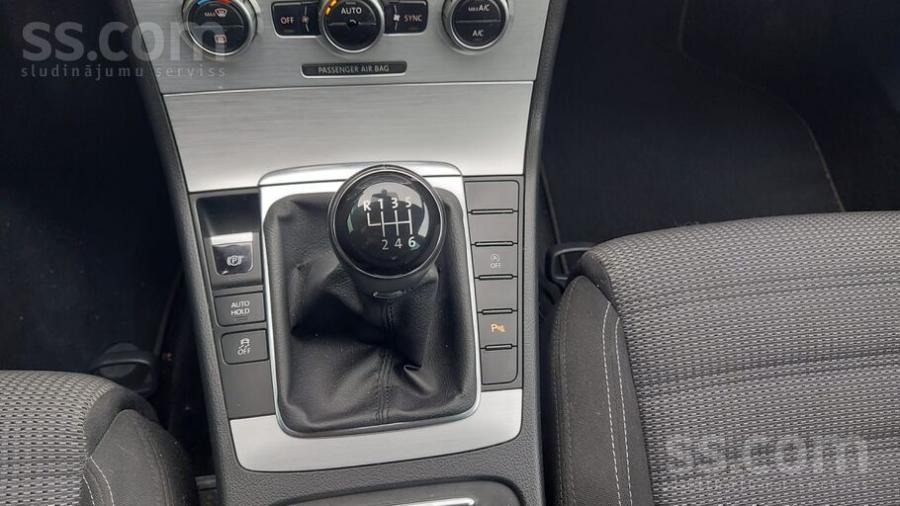 Melns Volkswagen CC / Passat CC 2014 Daugavpils, ar dzinēja tilpumu 1.40 L un nobraukumu 0 tūkst. km par 8600 €, foto 21 vietnē AUTOMOTO.COM.LV