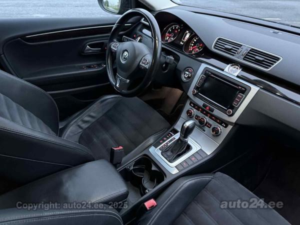 Black Volkswagen CC / Passat CC 2015 in Tallinn, with an engine capacity of 1.40 L and mileage of 245 thousand km for 7400 €, photo 10 on AUTOMOTO.COM.LV