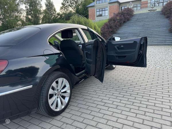 Melns Volkswagen CC / Passat CC 2015 Viļņa, ar dzinēja tilpumu 1.40 L un nobraukumu 315 tūkst. km par 5900 €, foto 4 vietnē AUTOMOTO.COM.LV