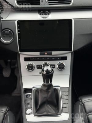 Black Volkswagen CC / Passat CC 2015 in Riga, with an engine capacity of 2.00 L and mileage of 231 thousand km for 7500 €, photo 17 on AUTOMOTO.COM.LV