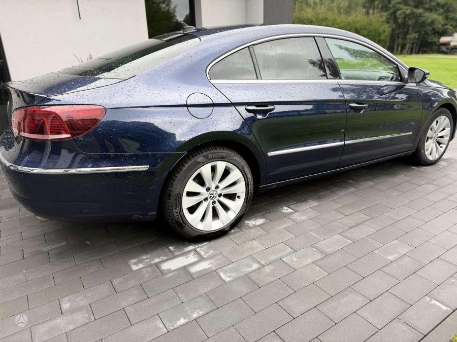 Blue Volkswagen CC / Passat CC 2013 in Kazlu Ruda, with an engine capacity of 2.00 L and mileage of 202 thousand km for 7999 €, photo 4 on AUTOMOTO.COM.LV