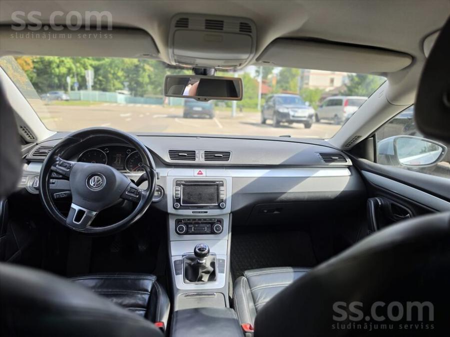 Blue Volkswagen CC / Passat CC 2008 in Riga, with an engine capacity of 1.80 L and mileage of 257 thousand km for 5000 €, photo 9 on AUTOMOTO.COM.LV