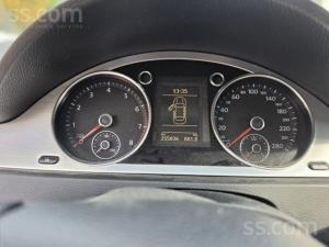 Blue Volkswagen CC / Passat CC 2008 in Riga, with an engine capacity of 1.80 L and mileage of 257 thousand km for 5000 €, photo 10 on AUTOMOTO.COM.LV