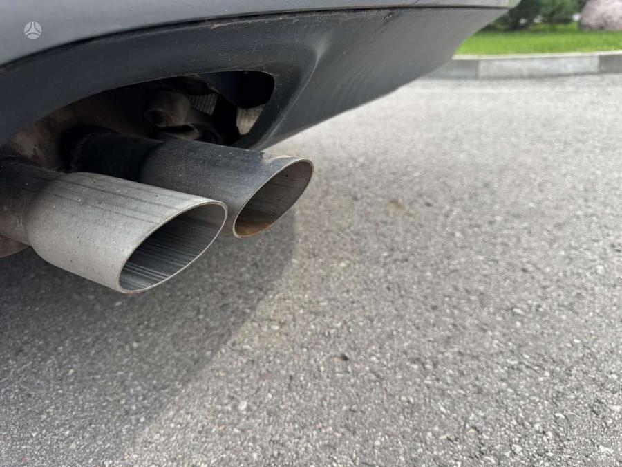 Zils Volkswagen CC / Passat CC 2009 Kauņa, ar dzinēja tilpumu 2.00 L un nobraukumu 490 tūkst. km par 2250 €, foto 12 vietnē AUTOMOTO.COM.LV