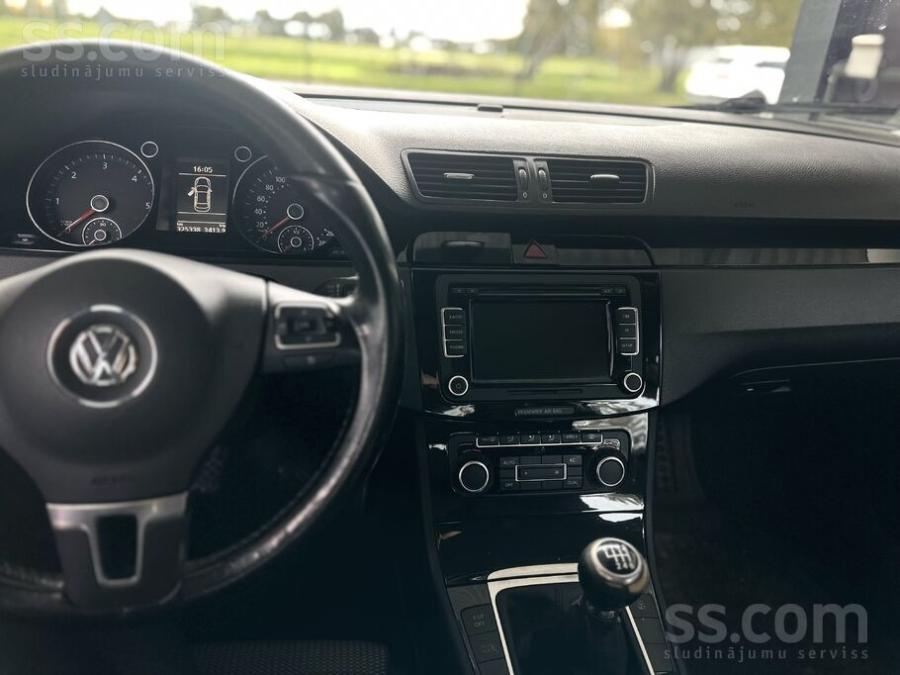Blue Volkswagen CC / Passat CC 2009 in Riga, with an engine capacity of 2.00 L and mileage of 325 thousand km for 1890 €, photo 17 on AUTOMOTO.COM.LV