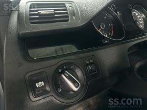 Blue Volkswagen CC / Passat CC 2009 in Riga, with an engine capacity of 2.00 L and mileage of 325 thousand km for 1890 €, photo 18 on AUTOMOTO.COM.LV