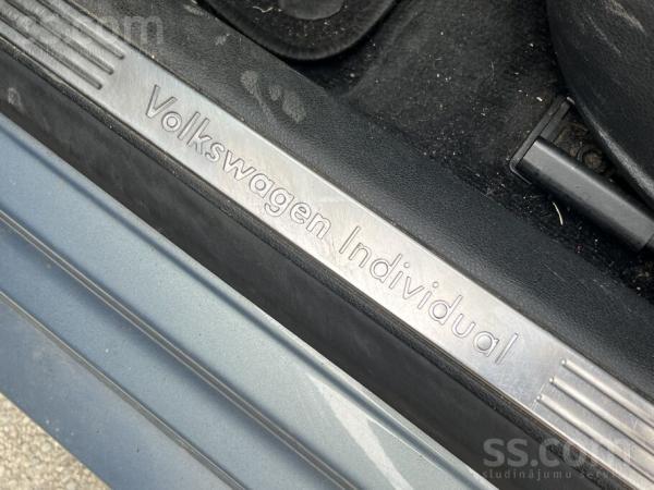 Zils Volkswagen CC / Passat CC 2011 Rīga, ar dzinēja tilpumu 2.00 L un nobraukumu 285 tūkst. km par 2990 €, foto 6 vietnē AUTOMOTO.COM.LV