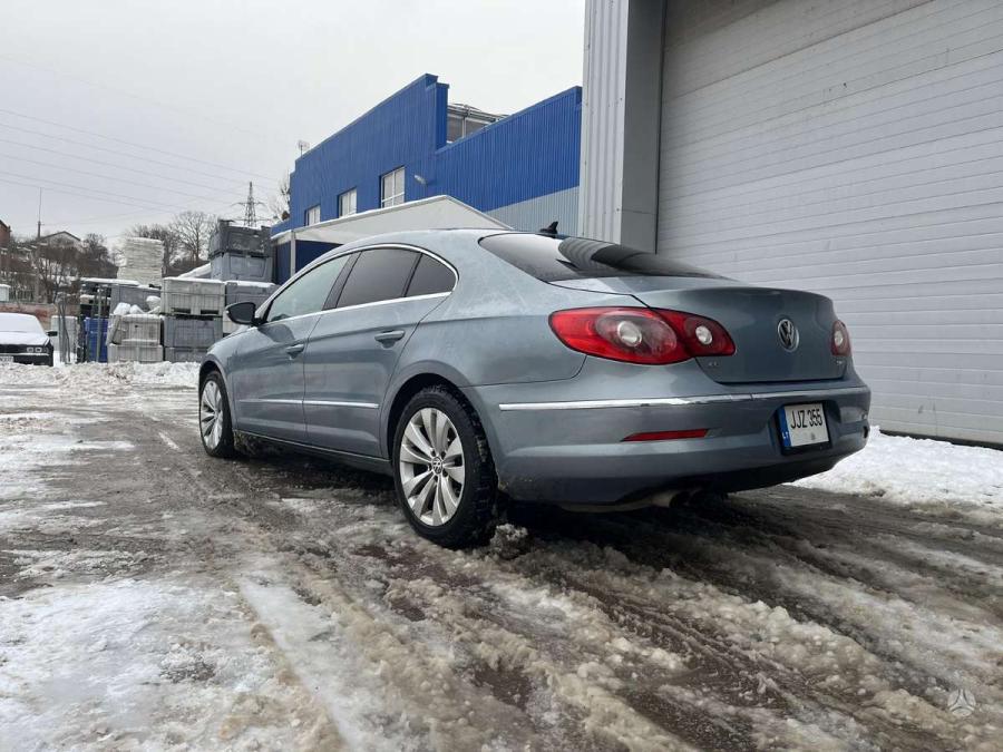 Blue Volkswagen CC / Passat CC 2012 in Kaunas, with an engine capacity of 2.00 L and mileage of 253 thousand km for 3800 €, photo 3 on AUTOMOTO.COM.LV