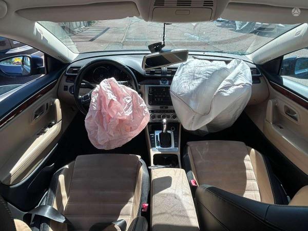 Zils Volkswagen CC / Passat CC 2012 Kauņa, ar dzinēja tilpumu 1.40 L un nobraukumu 189 tūkst. km par 2900 €, foto 5 vietnē AUTOMOTO.COM.LV