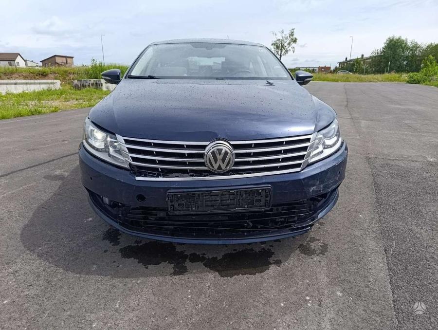 Синий Фольксваген CC / Passat CC 2012 в Каунас, объемом двигателя 1.40 л и пробегом 189 тыс. км за 2900 €, фото 4 на AUTOMOTO.COM.LV