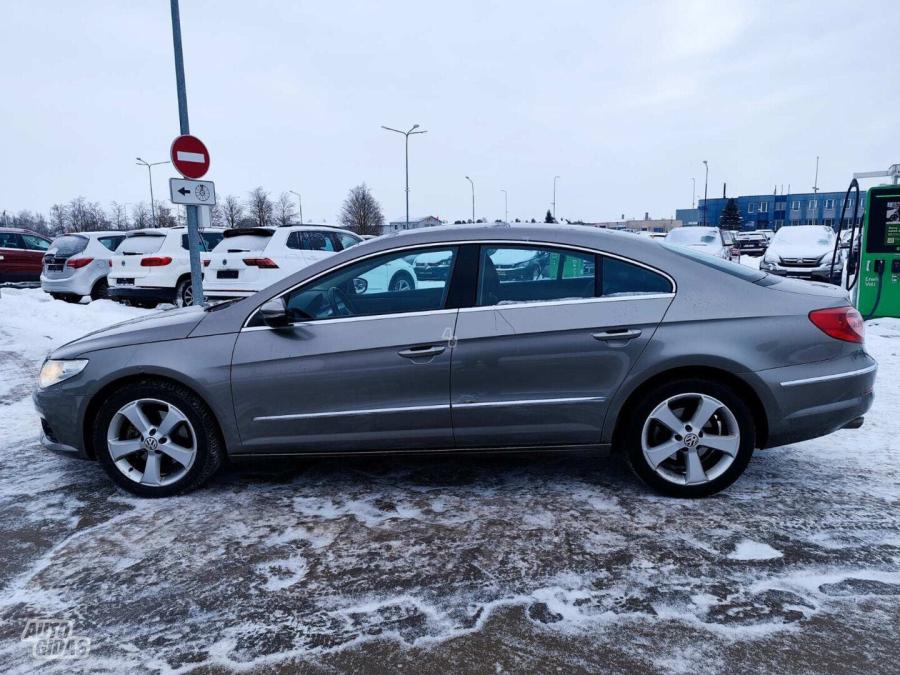 Brown Volkswagen CC / Passat CC 2010 in Siauliai, with an engine capacity of 2.00 L and mileage of 302 thousand km for 4200 €, photo 8 on AUTOMOTO.COM.LV