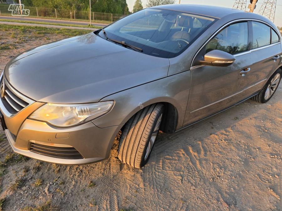 Brown Volkswagen CC / Passat CC 2010 in Vilnius, with an engine capacity of 2.00 L and mileage of 323 thousand km for 2200 €, photo 14 on AUTOMOTO.COM.LV