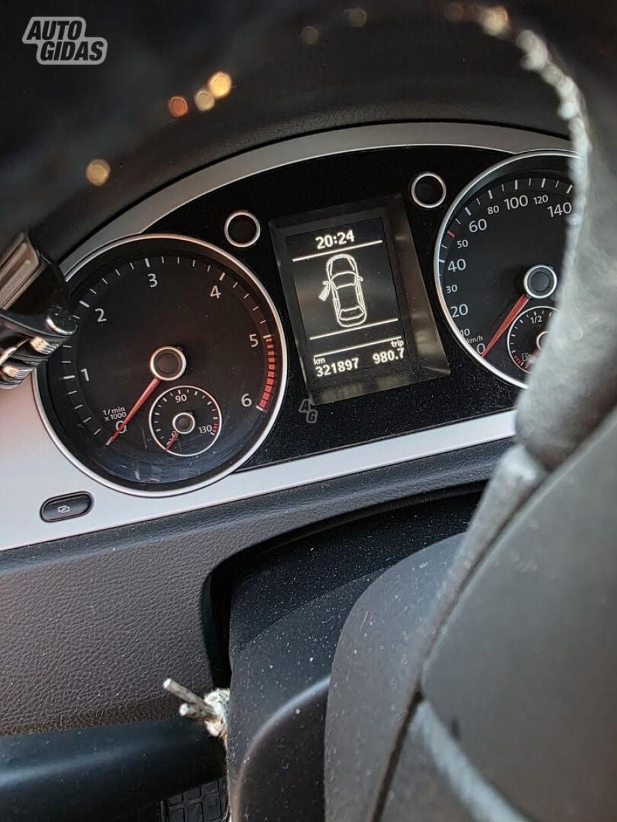 Brown Volkswagen CC / Passat CC 2010 in Vilnius, with an engine capacity of 2.00 L and mileage of 323 thousand km for 2200 €, photo 16 on AUTOMOTO.COM.LV