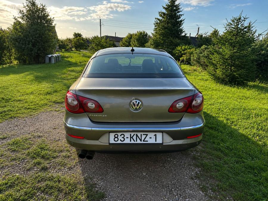 Brūns Volkswagen CC / Passat CC 2010 Panevēža, ar dzinēja tilpumu 1.80 L un nobraukumu 318 tūkst. km par 3650 €, foto 7 vietnē AUTOMOTO.COM.LV