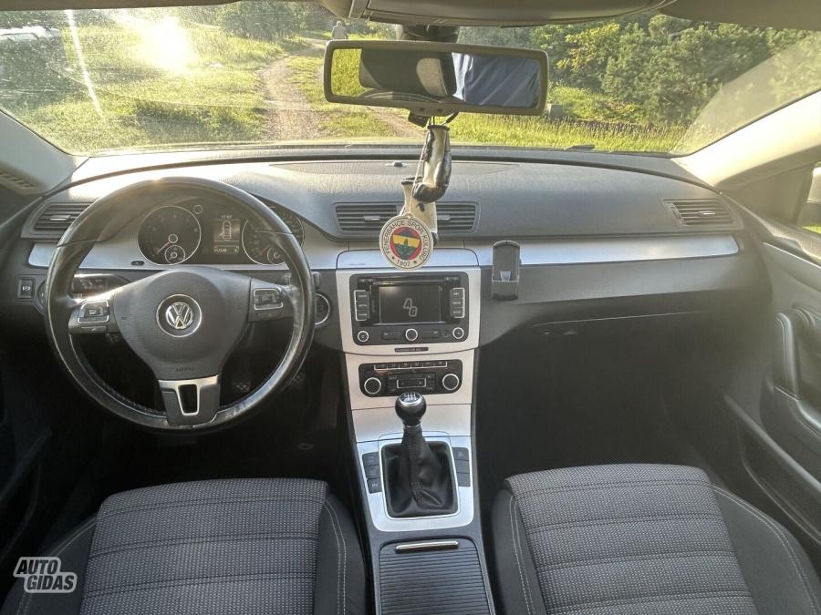 Brūns Volkswagen CC / Passat CC 2010 Panevēža, ar dzinēja tilpumu 1.80 L un nobraukumu 318 tūkst. km par 3650 €, foto 11 vietnē AUTOMOTO.COM.LV