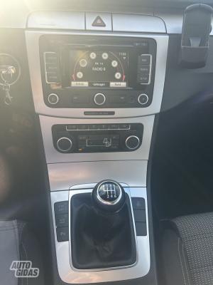 Brūns Volkswagen CC / Passat CC 2010 Panevēža, ar dzinēja tilpumu 1.80 L un nobraukumu 318 tūkst. km par 3650 €, foto 15 vietnē AUTOMOTO.COM.LV