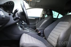 Brūns Volkswagen CC / Passat CC 2011 Rīga, ar dzinēja tilpumu 2.00 L un nobraukumu 237 tūkst. km par 3495 €, foto 12 vietnē AUTOMOTO.COM.LV
