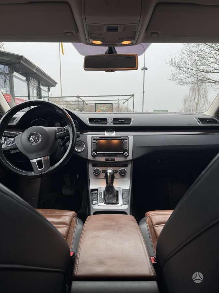 Brown Volkswagen CC / Passat CC 2012 in Vilnius, with an engine capacity of 1.97 L and mileage of 306 thousand km for 6700 €, photo 5 on AUTOMOTO.COM.LV