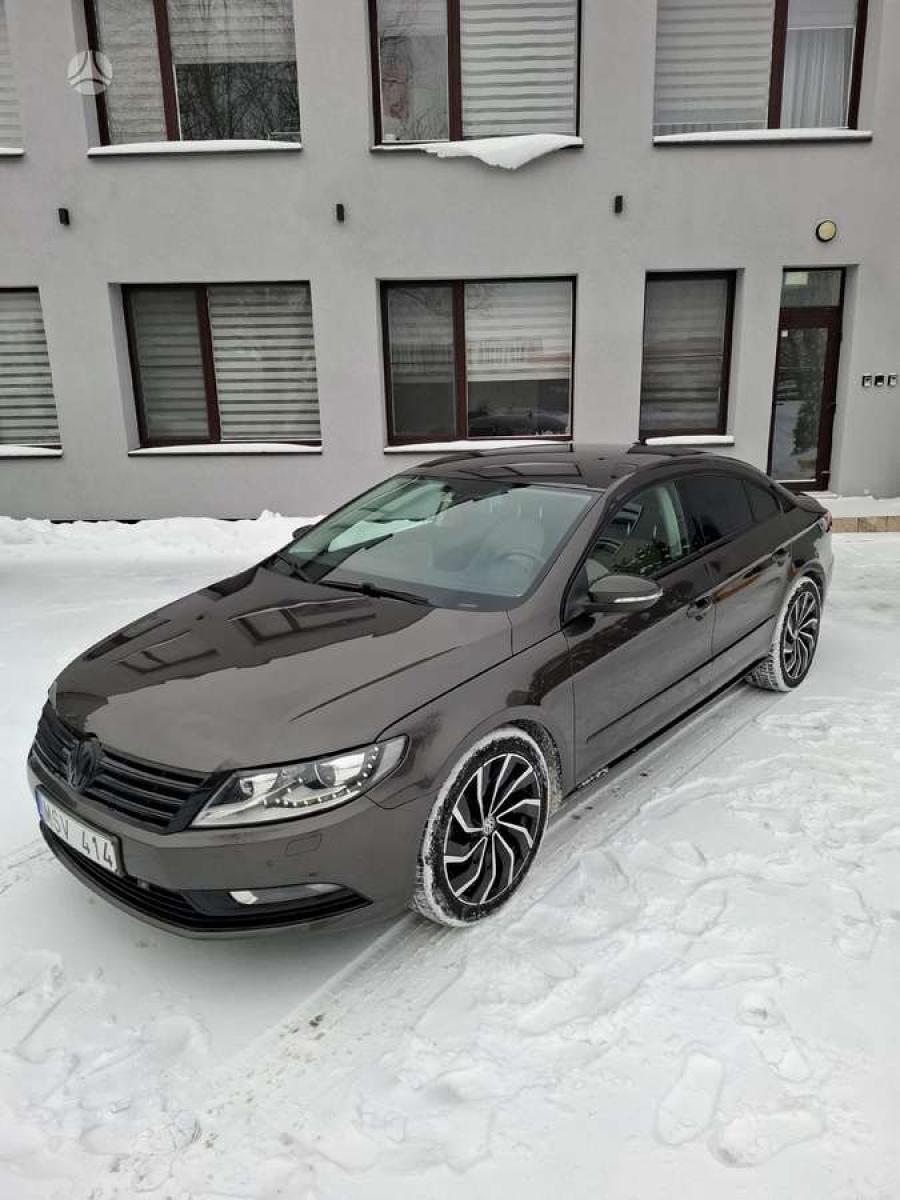 Brown Volkswagen CC / Passat CC 2014 in Palanga, with an engine capacity of 1.97 L and mileage of 219 thousand km for 9700 €, photo 1 on AUTOMOTO.COM.LV