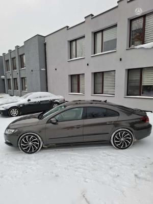 Brown Volkswagen CC / Passat CC 2014 in Palanga, with an engine capacity of 1.97 L and mileage of 219 thousand km for 9700 €, photo 3 on AUTOMOTO.COM.LV