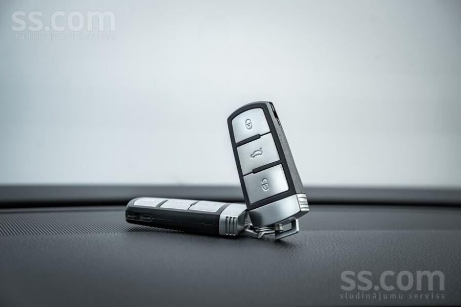 Коричневый Фольксваген CC / Passat CC 2015 в Рига, объемом двигателя 1.40 л и пробегом 121 тыс. км за 8950 €, фото 31 на AUTOMOTO.COM.LV