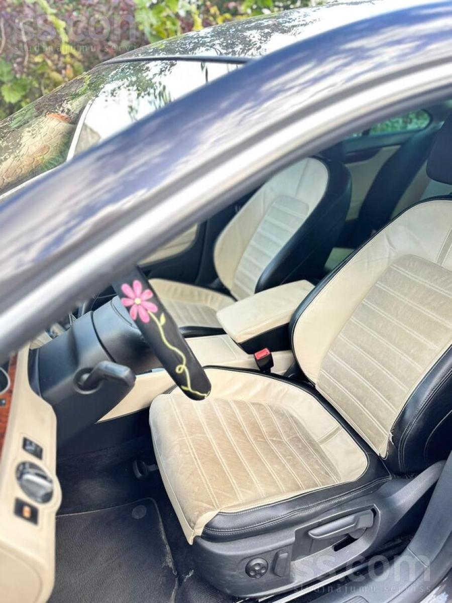 Brown Volkswagen CC / Passat CC 2009 in Riga, with an engine capacity of 1.80 L and mileage of 266 thousand km for 3150 €, photo 9 on AUTOMOTO.COM.LV