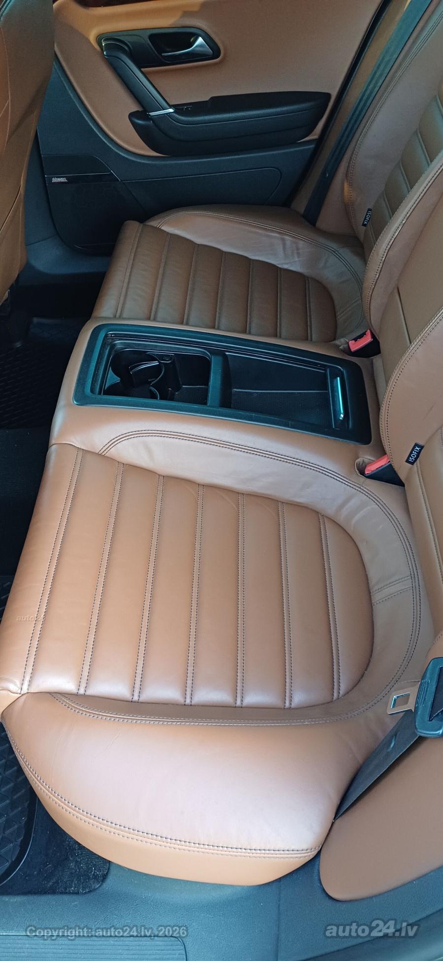 Brown Volkswagen CC / Passat CC 2010 in Tallinn, with an engine capacity of 3.60 L and mileage of 362 thousand km for 4800 €, photo 11 on AUTOMOTO.COM.LV