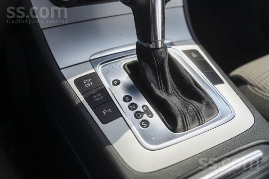 Brūns Volkswagen CC / Passat CC 2010 Rīga, ar dzinēja tilpumu 2.00 L un nobraukumu 409 tūkst. km par 5290 €, foto 24 vietnē AUTOMOTO.COM.LV