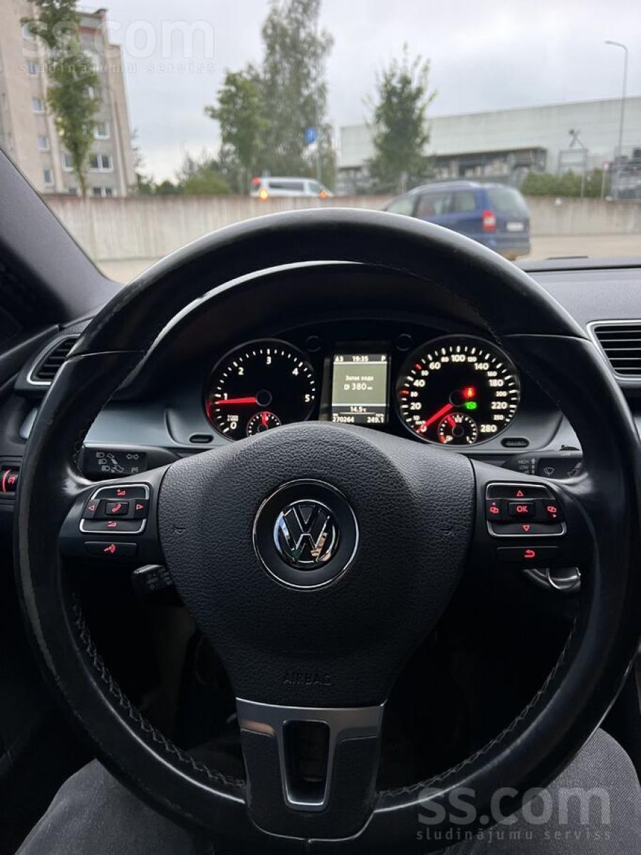 Brūns Volkswagen CC / Passat CC 2012 Jēkabpils, ar dzinēja tilpumu 2.00 L un nobraukumu 270 tūkst. km par 6600 €, foto 16 vietnē AUTOMOTO.COM.LV