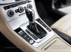 Brown Volkswagen CC / Passat CC 2012 in Tallinn, with an engine capacity of 2.00 L and mileage of 273 thousand km for 7999 €, photo 16 on AUTOMOTO.COM.LV