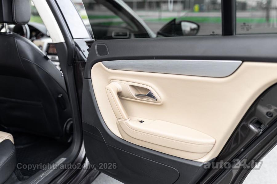 Brown Volkswagen CC / Passat CC 2012 in Tallinn, with an engine capacity of 2.00 L and mileage of 273 thousand km for 7999 €, photo 22 on AUTOMOTO.COM.LV