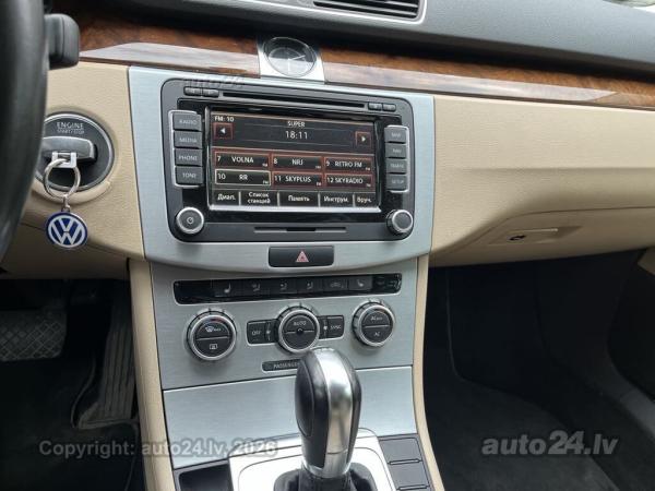 Brown Volkswagen CC / Passat CC 2012 in Tallinn, with an engine capacity of 2.00 L and mileage of 196 thousand km for 8500 €, photo 3 on AUTOMOTO.COM.LV
