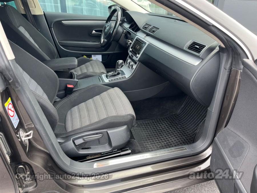 Brūns Volkswagen CC / Passat CC 2013 Kuresāre, ar dzinēja tilpumu 2.00 L un nobraukumu 273 tūkst. km par 7950 €, foto 13 vietnē AUTOMOTO.COM.LV
