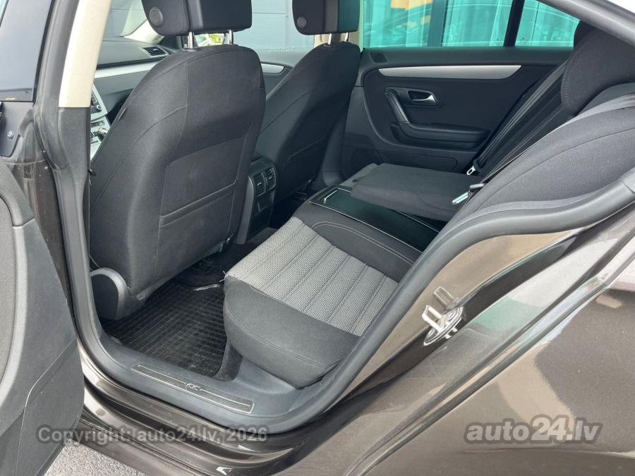 Brūns Volkswagen CC / Passat CC 2013 Kuresāre, ar dzinēja tilpumu 2.00 L un nobraukumu 273 tūkst. km par 7950 €, foto 14 vietnē AUTOMOTO.COM.LV