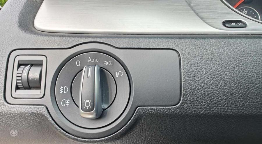 Коричневый Фольксваген CC / Passat CC 2014 в Расейняй, объемом двигателя 1.97 л и пробегом 215 тыс. км за 7300 €, фото 11 на AUTOMOTO.COM.LV