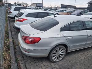 Volkswagen CC / Passat CC 2009 Tauragė, ar dzinēja tilpumu 2.00 L un nobraukumu 200 tūkst. km par 1550 €, foto 8 vietnē AUTOMOTO.COM.LV