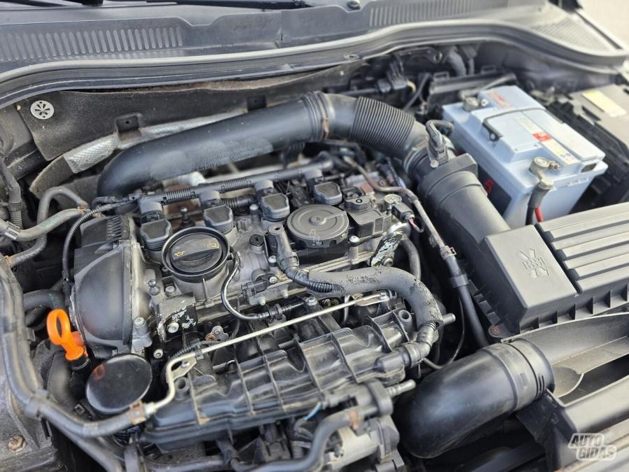 Volkswagen CC / Passat CC 2009 Klaipėda, ar dzinēja tilpumu 2.00 L un nobraukumu 329 tūkst. km par 3150 €, foto 13 vietnē AUTOMOTO.COM.LV
