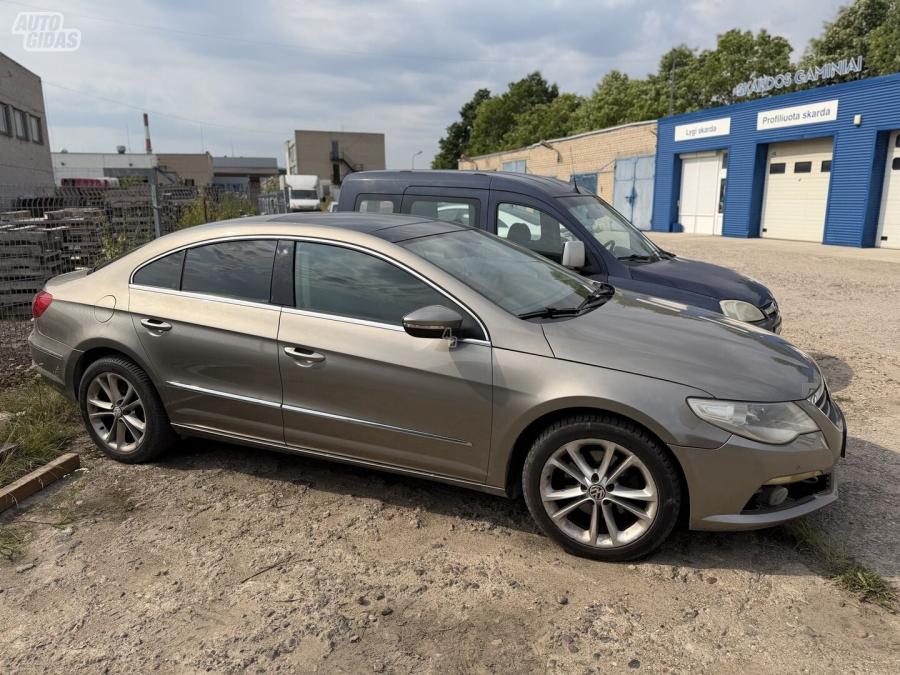 Volkswagen CC / Passat CC 2010 Šauļi, ar dzinēja tilpumu 2.00 L un nobraukumu 207 tūkst. km par 1050 €, foto 5 vietnē AUTOMOTO.COM.LV
