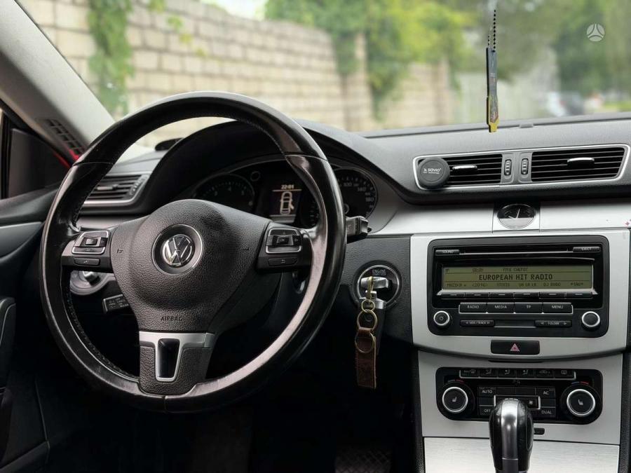 Volkswagen CC / Passat CC 2011 in Kaunas, with an engine capacity of 1.80 L and mileage of 269 thousand km for 5000 €, photo 6 on AUTOMOTO.COM.LV