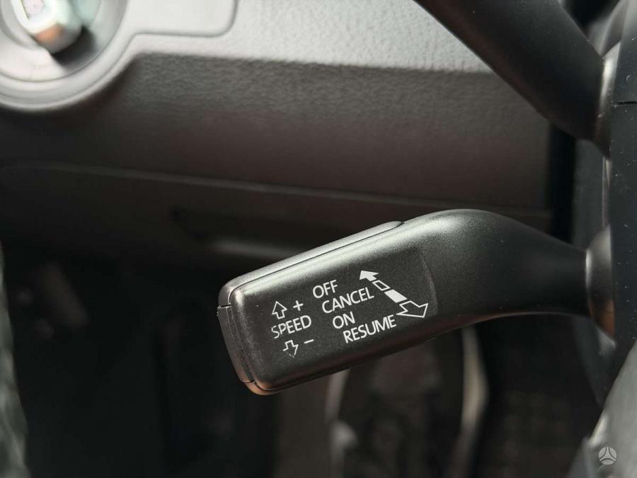 Volkswagen CC / Passat CC 2011 in Kaunas, with an engine capacity of 1.80 L and mileage of 269 thousand km for 5000 €, photo 17 on AUTOMOTO.COM.LV