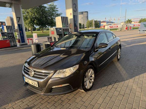 Volkswagen CC / Passat CC 2011 in Kaunas, with an engine capacity of 1.80 L and mileage of 269 thousand km for 5000 €, photo 1 on AUTOMOTO.COM.LV