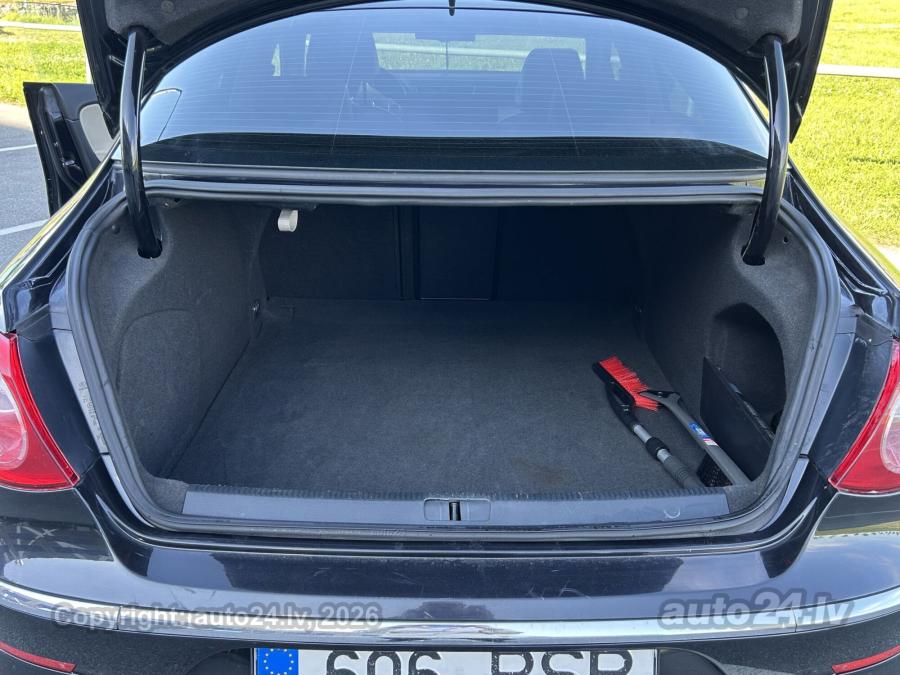 Volkswagen CC / Passat CC 2011 Tallina, ar dzinēja tilpumu 2.00 L un nobraukumu 348 tūkst. km par 5999 €, foto 10 vietnē AUTOMOTO.COM.LV