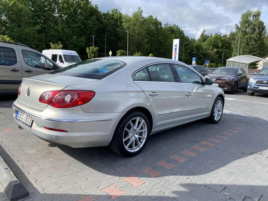 Grey Volkswagen CC / Passat CC 2008 in Vilnius, with an engine capacity of 1.80 L and mileage of 215 thousand km for 3700 €, photo 8 on AUTOMOTO.COM.LV